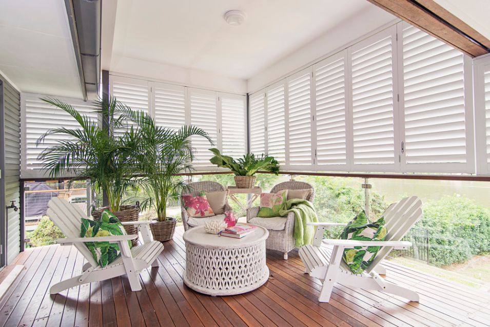 How to Turn Your Outdoor Space into a Tropical Retreat | Budget Blinds